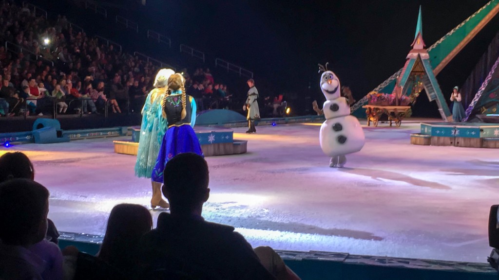 Disney on Ice: Frozen – Philip, Leslie & Kayli