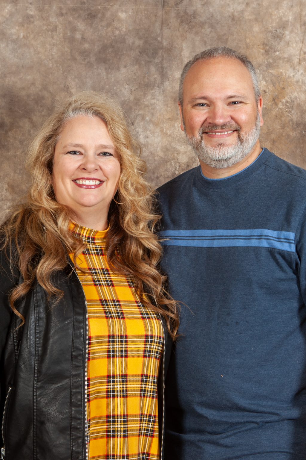 Loftin/Seese Pictures – Thanksgiving 2022 – Philip, Leslie & Kayli