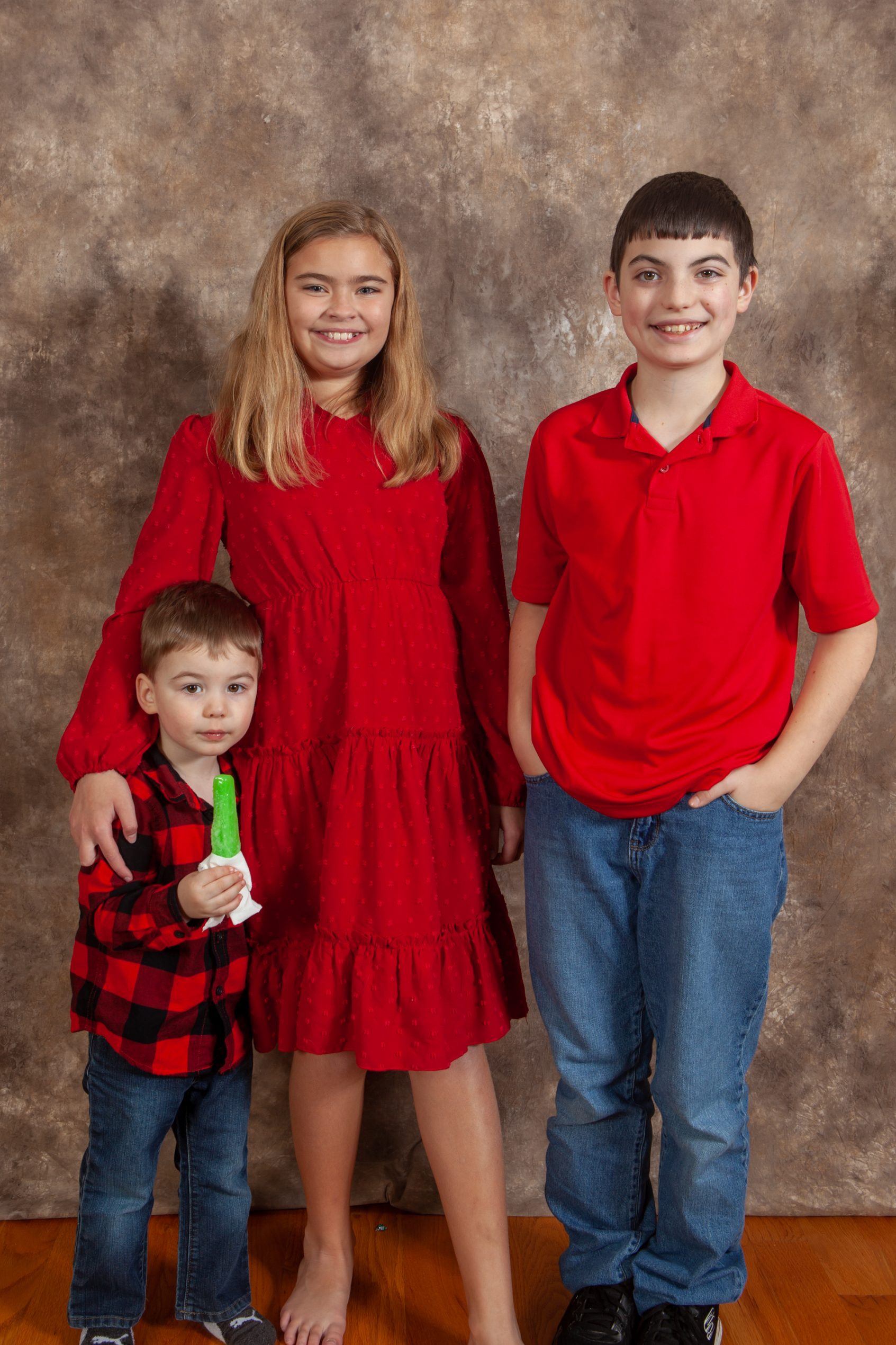 Loftin/Robinson/Buff Pictures – Thanksgiving 2022 – Philip, Leslie & Kayli